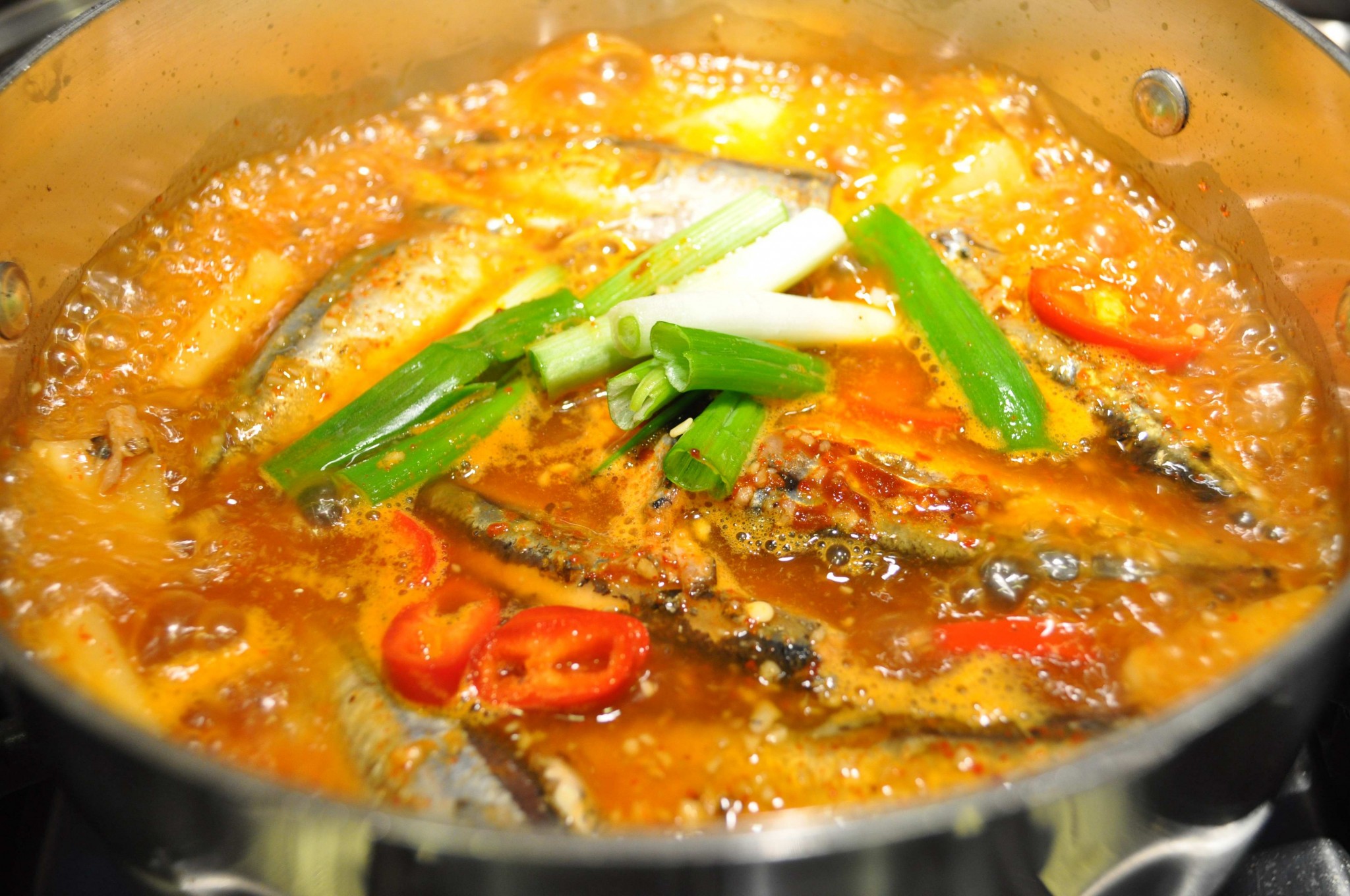 Korean Braised Saury and Rice Lettuce Wraps (Kkongchi Jorim Ssam-bap 꽁치 ...