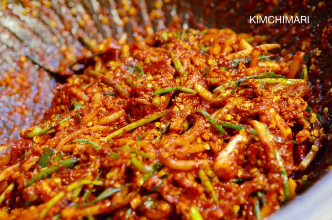Cabbage Kimchi with pepper seeds - Kimchimari