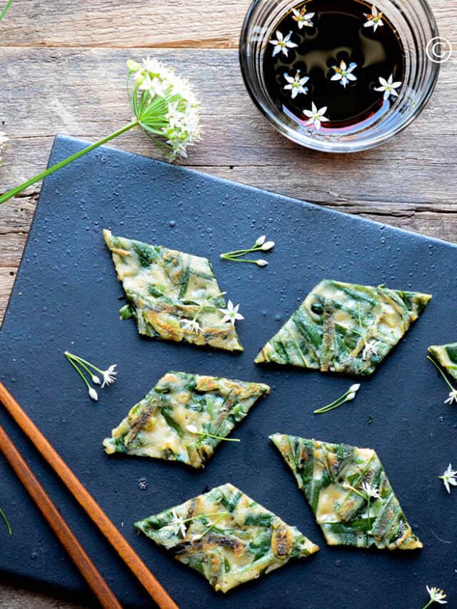 Korean Chive Pancakes - Kimchimari