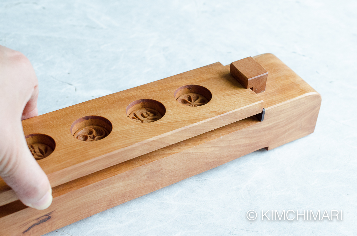 Korean Tea Cookies (Dasik) for Lunar New Year | Kimchimari