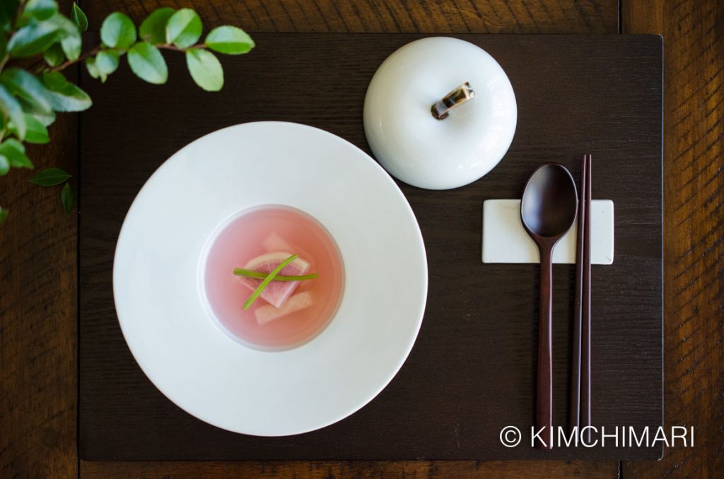 Water Kimchi (물김치 Mul Kimchi) with Watermelon Radish - Kimchimari