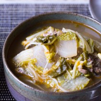 Instant Pot Korean Chicken Soup (Baeksuk 백숙) - Kimchimari