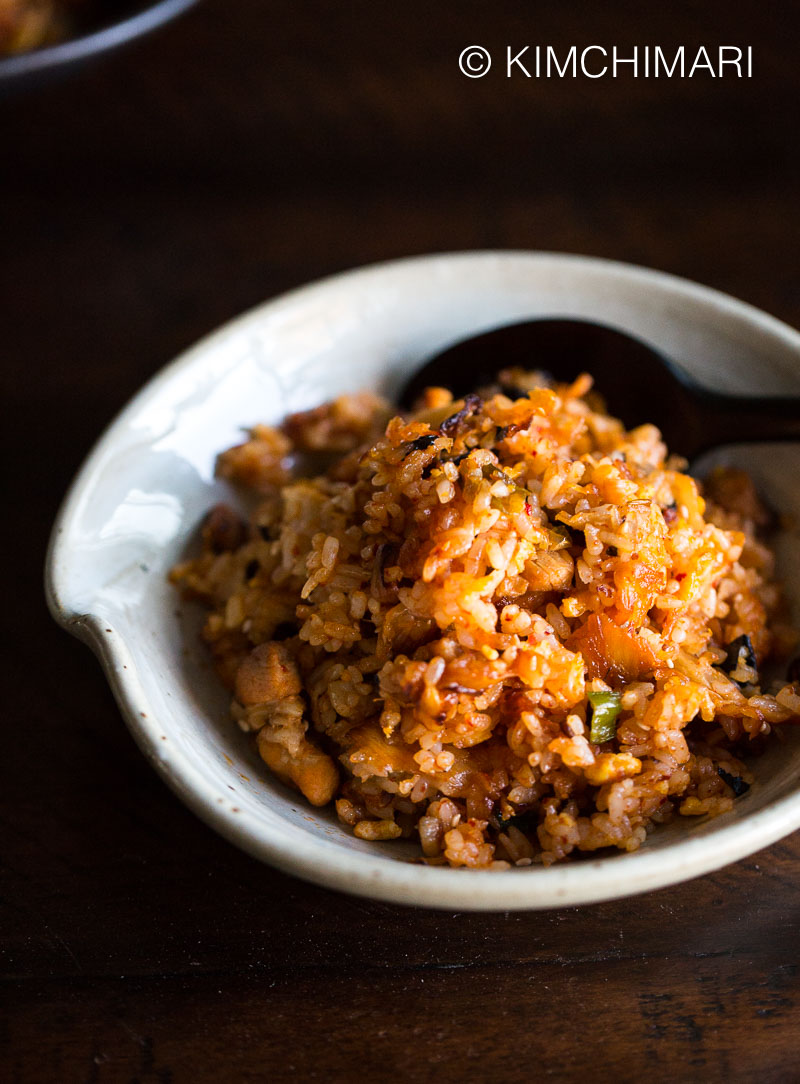 Kimchi Fried Rice (Kimchi Bokkeumbap) | Kimchimari