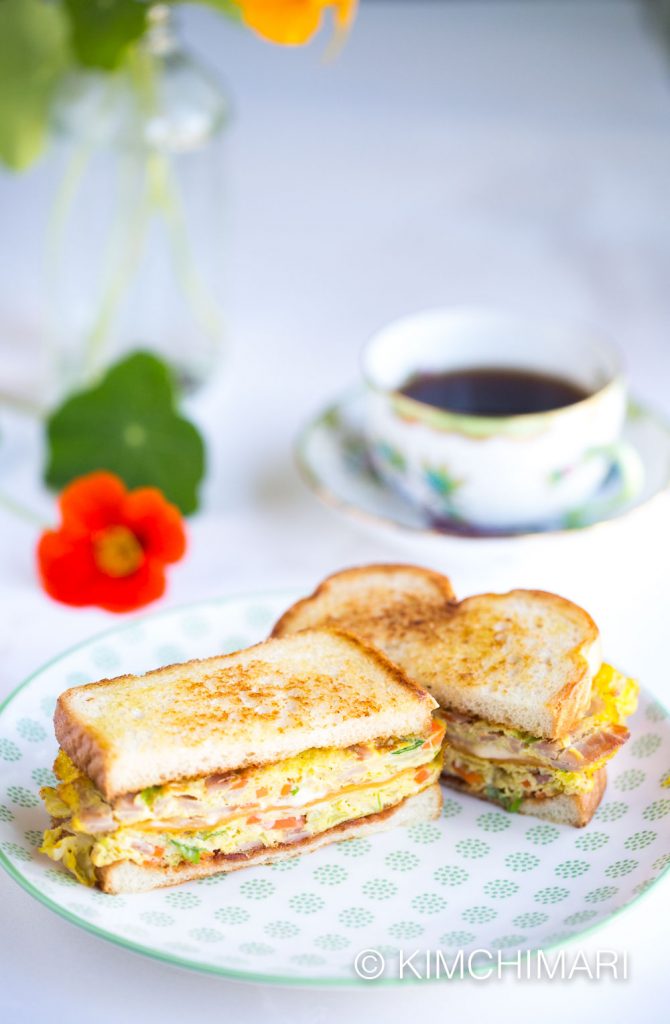 Korean Street Toast (Gilgeori Toast 길거리 토스트) - Kimchimari