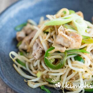 Pork Belly Stir Fry with Bean Sprouts (Daepae Samgyeopsal Sukju Bokkeum ...