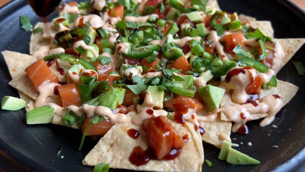 Poke Nachos with Gochujang Mayo Sauce - Kimchimari