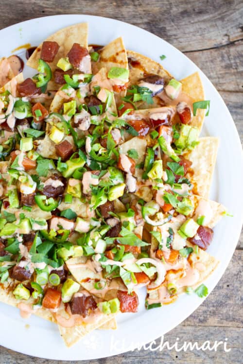 Poke Nachos with Gochujang Mayo Sauce - Kimchimari