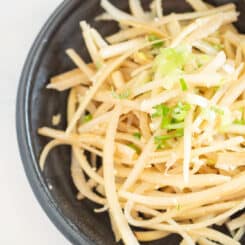 Doraji Namul (Sauteed Bellflower Roots) - Kimchimari