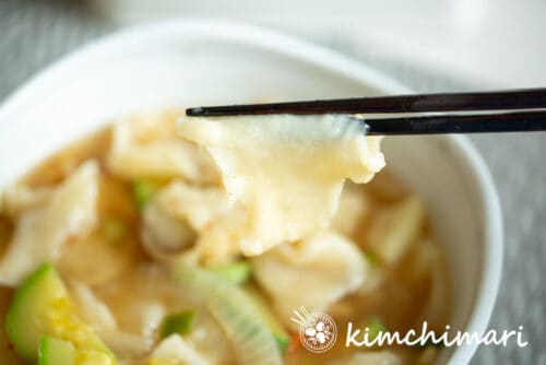 Sujebi (Hand-pulled noodle soup) 수제비 - Kimchimari