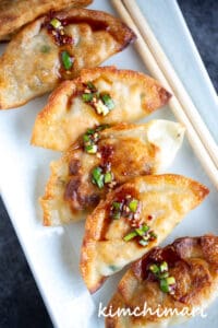 Yaki Mandu (Korean Fried Dumplings) aka Gun Mandu - Kimchimari